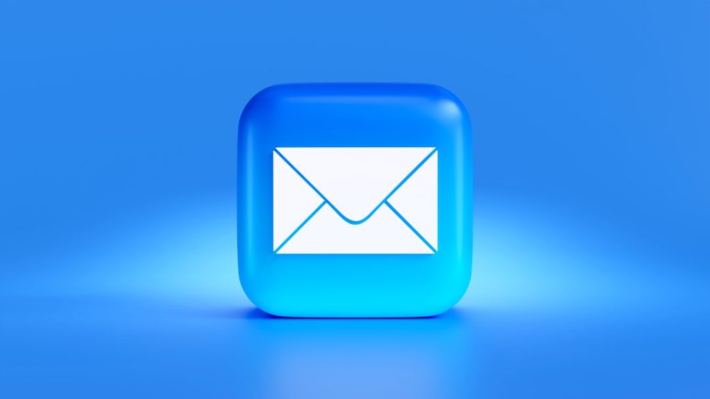 What Is an Email Client vs Webmail?